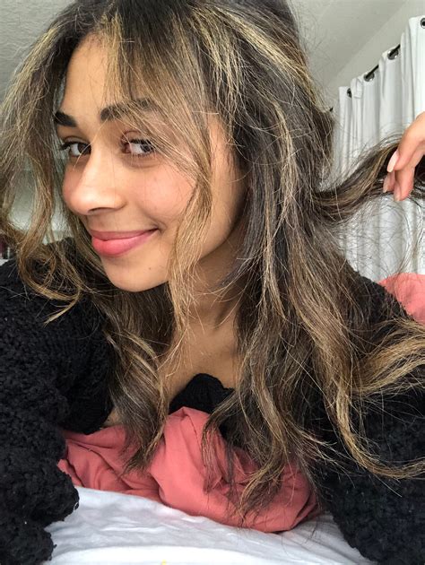 Emery Whitney Medium