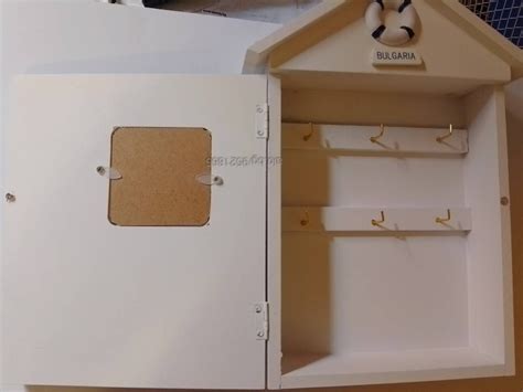 Кутия за ключове за стена Аксесоари Варна Кутия за ключове за стена размер 28 5см