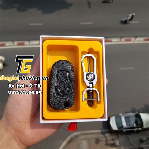 Bao da may viền bảo vệ chìa khóa xe Vinfast Fadil kèm móc đeo Inox