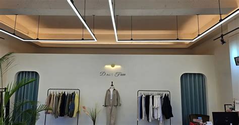 컬러 선택부터 조언도 잘 해주시고 아주 꼼꼼한 작업 진행과 마무리까지 책임감 있게 퀼리티 최고 입니다 숨고 숨은고수