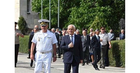 Сигнали за корупция вадят Иван Пейков от МО но се връща като директор в културата Обзор