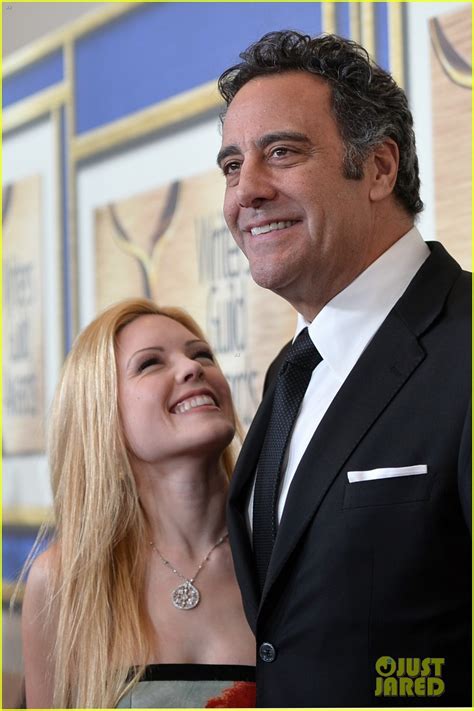 Brad Garrett Has Been Engaged To Isabeall Quella For A Year Photo
