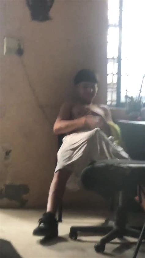 Punching His Giant Dick Boys Porn Gayboystube