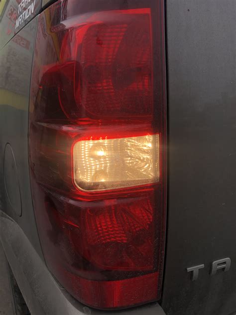 Фонари заднего хода (реверса) — Chevrolet Tahoe (GMT900), 5,3 л, 2013 ...