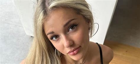 Watch Full Breckie Hill Shower New Video Cucumber Hd — Leaked Viral