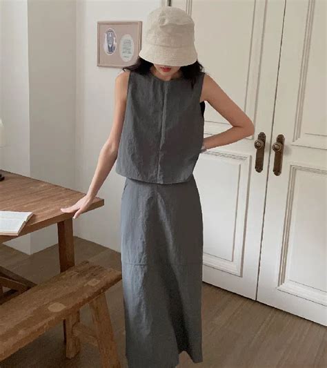 바스락휴양지룩 테잇 나일론 나시 스커트 셋업 투피스 세트