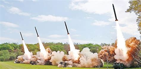 မြောက်ကိုရီးယားက နျူကလီးယားဖြင့်တိုက်ခိုက်လာမှုကိုတုံ့ပြန်သည့် သြာန်တူဇာတ်တိုက်လေ့ကျင့်ခန်းပ