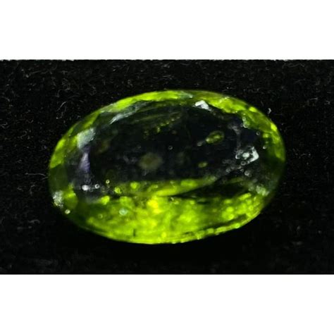Natural Oval Green Peridot Gemstone For Jewellery At Rs 450carat In Patna