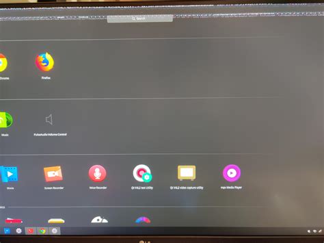 Im On Deepin Arch Does Anyone Know Whats Going On Rdeepin
