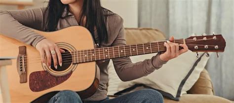 Why Are Your Strings Buzzing After Restringing Rock Guitar Universe