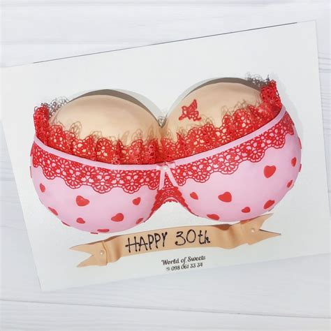 Торт груди на замовлення Торти у вигляді жіночих грудей