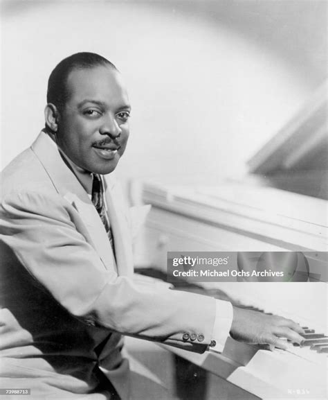 Big Band Leader Count Basie Poses For A Portrait Circa 1940 In New News Photo Getty Images