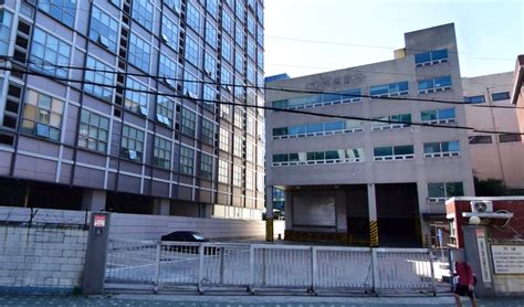 무신사 사옥 건설에 앞서 성수동으로 이전