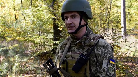 Тренер з тайського боксу став на захист України та своєї родини Youtube