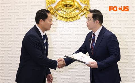 Нийслэлийн 2025 оны төсвийн төслийг өргөн барив