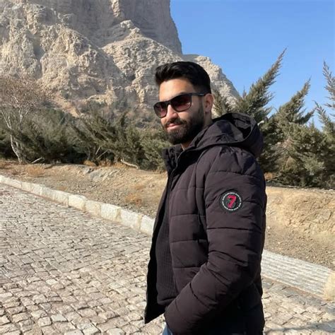 Ehsan Hosseini Ehsanhosseiniwkf • Threads Say More