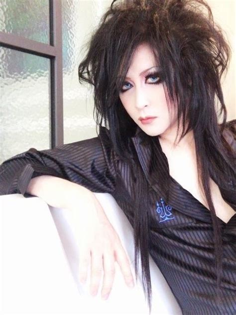 Mana Moi Dix Mois In Visual Kei Sama Real Life Vampires