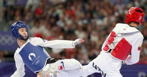 태권도 박태준 첫 경기부터 완승…남자 58㎏급 8강 진출