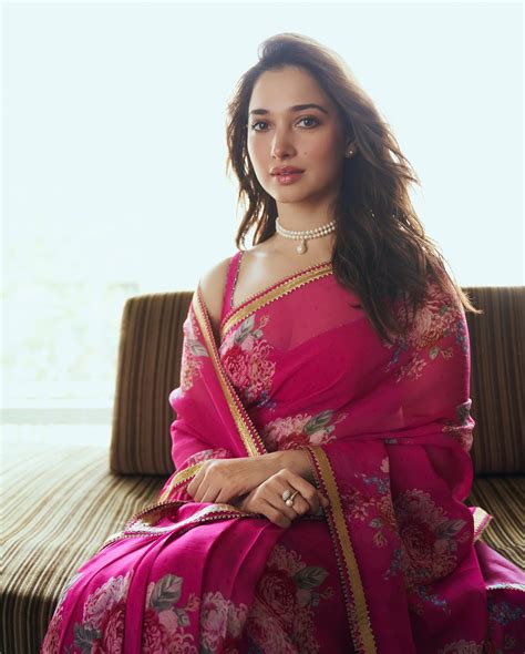 Tamanna Bhatia Wearing Pink Saree Sleeveless Blouse