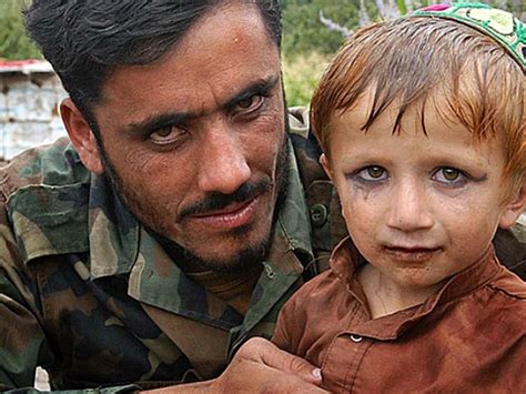 ავღანური ბაჩა ბაზი სექსმუშაკებად გაწირული მშობლების გაყიდული თუ მოტაცებული პატარა მოცეკვავე