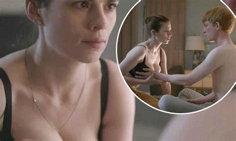 Hayley Atwell Hot