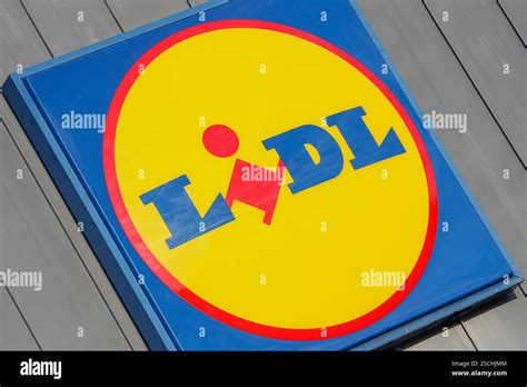 02 02 2025 Xgox Symbolfotos Supermaerkte Symbolfoto Symbolbild Symbol Lidl Wolfsburg