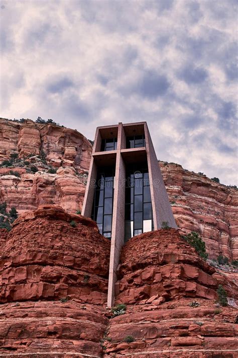 Capilla De Cruz Sagrada En Sedona Arizona Fotografía Editorial Imagen