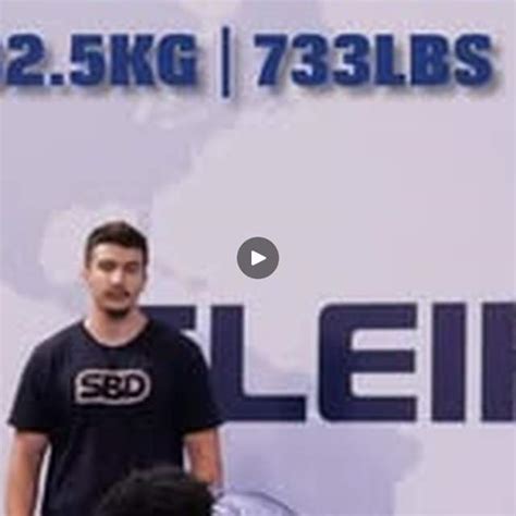 Joey Shaw On Instagram 332 5 82 15kg Reels Gym Deadlift Squat Workout Strength