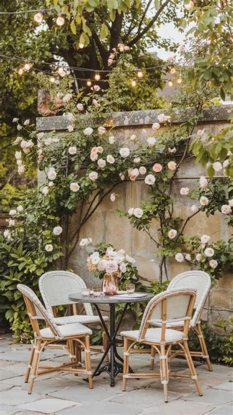 12 Modern Outdoor Cafe Design Ideas That Are Perfect For Summer