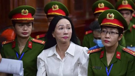 越南女首富被判死刑涉嫌欺诈贪腐案被控参与侵吞120亿美元 凤凰网视频 凤凰网