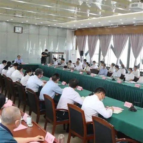 邹平市庆祝中国共产主义青年团成立100周年座谈会召开先进青年吕明涛工作
