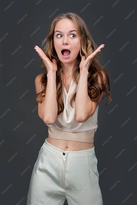 Premium Photo Excited Blonde Woman Screaming Amazing Shocking News