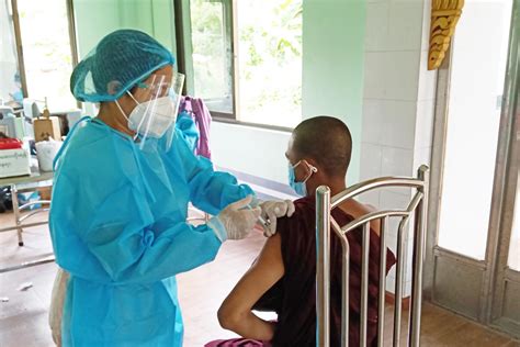 ကံမမြို့နယ်၌ ကိုဗစ် ၁၉ရောဂါ ကာကွယ်ဆေး ဒုတိယအကြိမ် ထိုးနှံပေးခြင်းအား စတုတ္ထနေ့ ဆက်လက်ထိုးနှံ