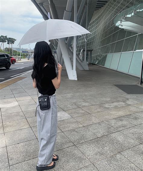 몰스 그레이 워싱 와이드 팬츠 에이블리