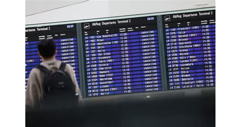 Транспортна стачка блокира Германия Снимки