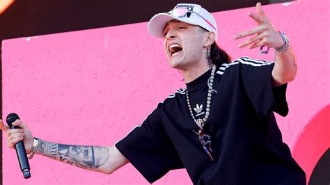Peso Pluma Defiende A Fans Tras Ser Llamados Nacos Eres Clasista Que Es Peor Unotv