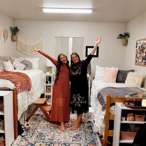 33 Insanely Cute Dorm Room Ideas You Need To Try Its Claudia G In