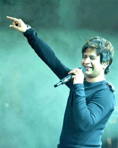 80 Kk Photos Pictures Singer Kk Kunnath Wallpapers Hd Singer Legendary Singers Classic