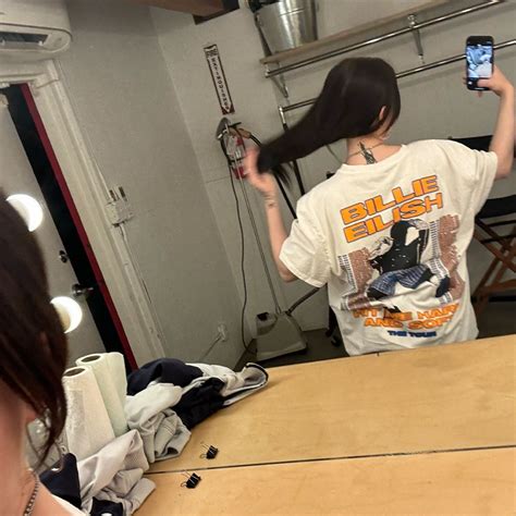 Tour Collection Billie Eilish Store