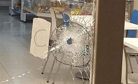 Una Nena De 4 Años Y Su Madre Quedaron En Medio De Una Balacera En