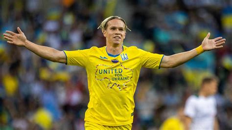 Arsenal Enthralled By Promising Winger Mykhaylo Mudryk Who Costs Half