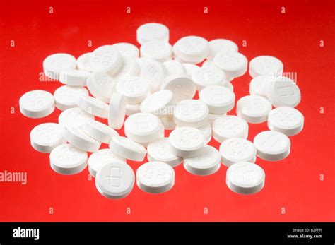 Paracetamol And Codeine Fotos Und Bildmaterial In Hoher Auflösung Alamy