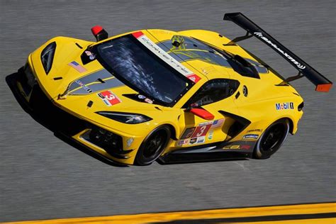 【動画】シボレー・コルベットc8 Rの巨大ファクトリーに潜入 動画 Autosport Web