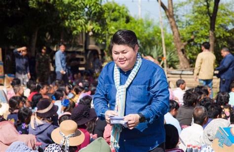 លោក ឌួង ឆាយ នឹងឧបត្ថម្ភថវិកា១ពាន់ដុល្លារ ជូនដល់ លីម តិចម៉េង Khmerload