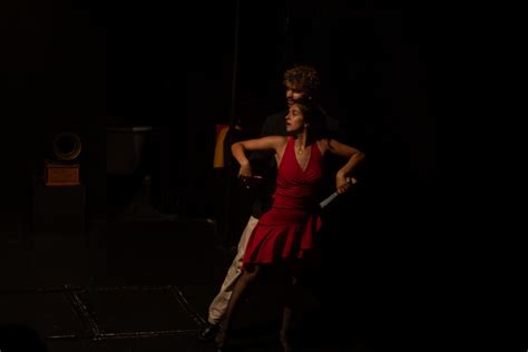 Olivia Bouteloup Et Alexandre Thevenet Dans ¡ Ay Carmela