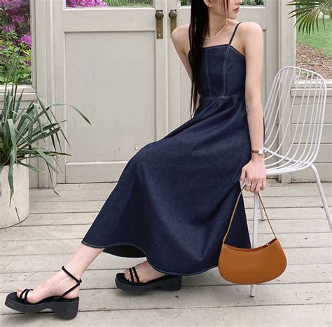커먼유니크 넨타 데님 슬리브리스 롱 원피스 봄여름 신상뷔스티에나시스모킹플레어연청진청생지휴가휴양지 룩