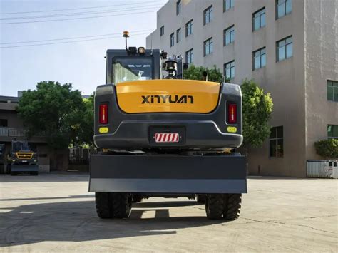 C120W 轮式挖掘机 福建新源重工有限公司