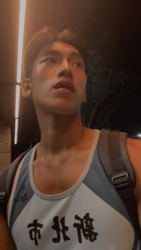 8 26 27暑假快結束了 上班訓練…上班訓練… 上班訓練… 🔥🔥🔥🔥🔥🔥🔥🔥🔥🔥🔥 體育生