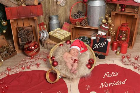Belfoto La Primera Navidad De Chloela Piensa Pasar