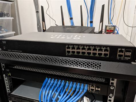 Cisco 18 Port Managed Switch Sg200 18 Computers And Tech Parts And Accessories Networking On